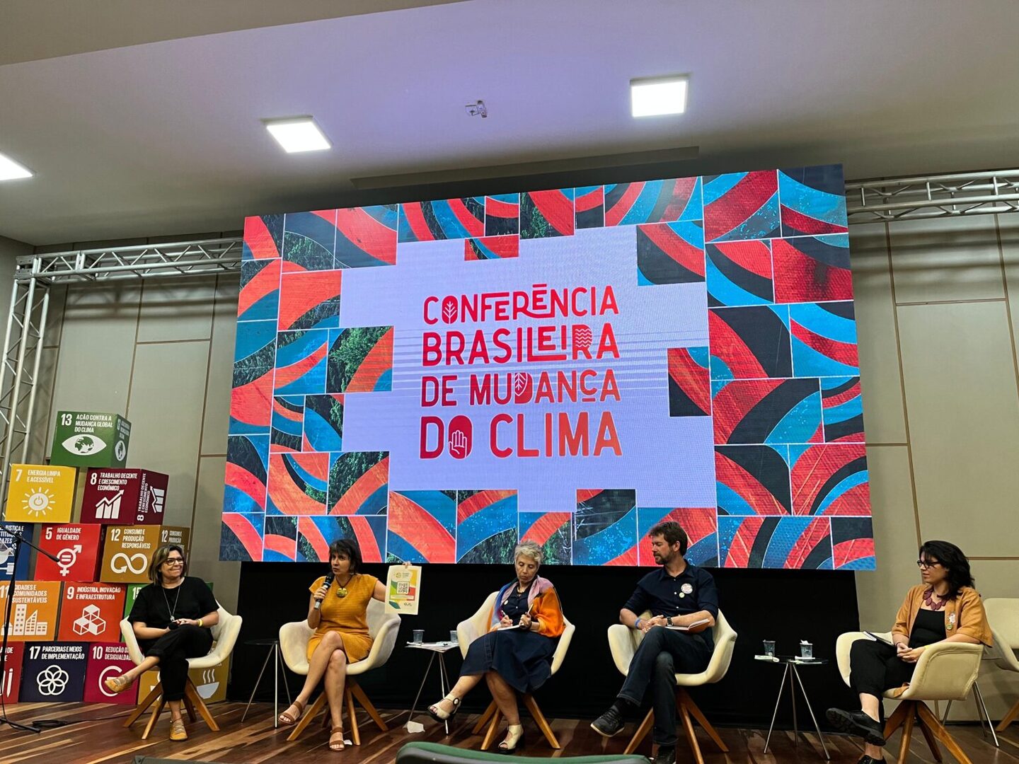 Criado comitê de enfrentamento às mudanças climáticas - Lugares ECO